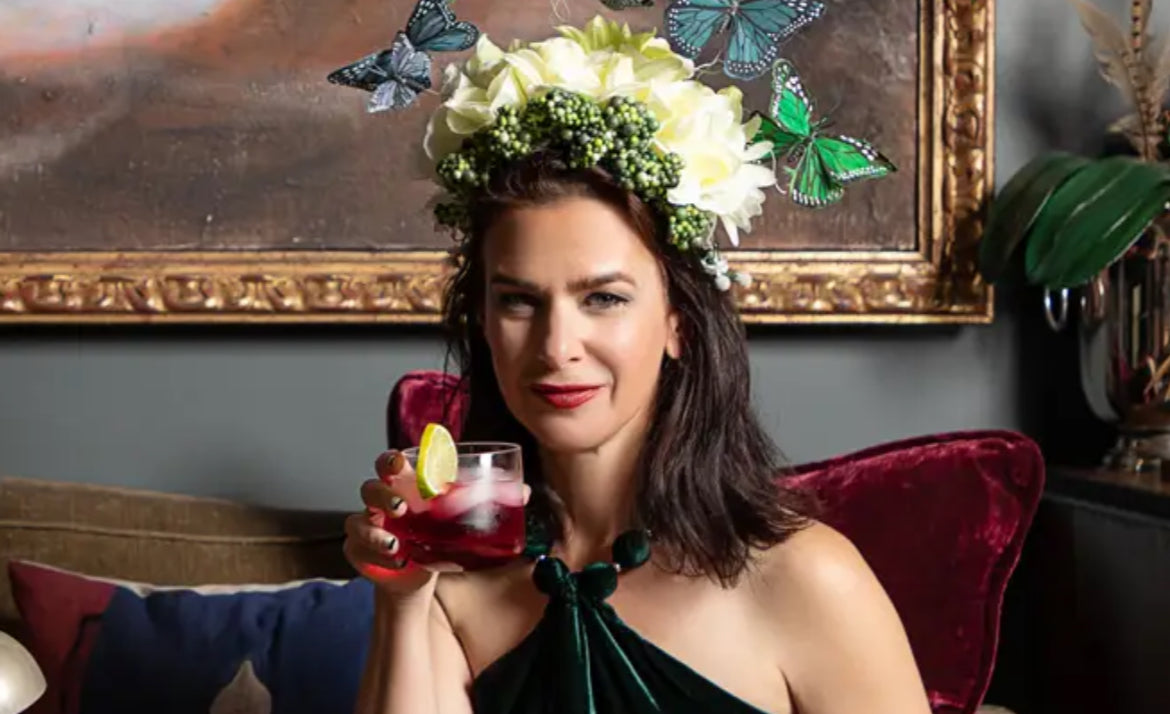 Alexa Pulitzer – HELLO S e p t e m b e r